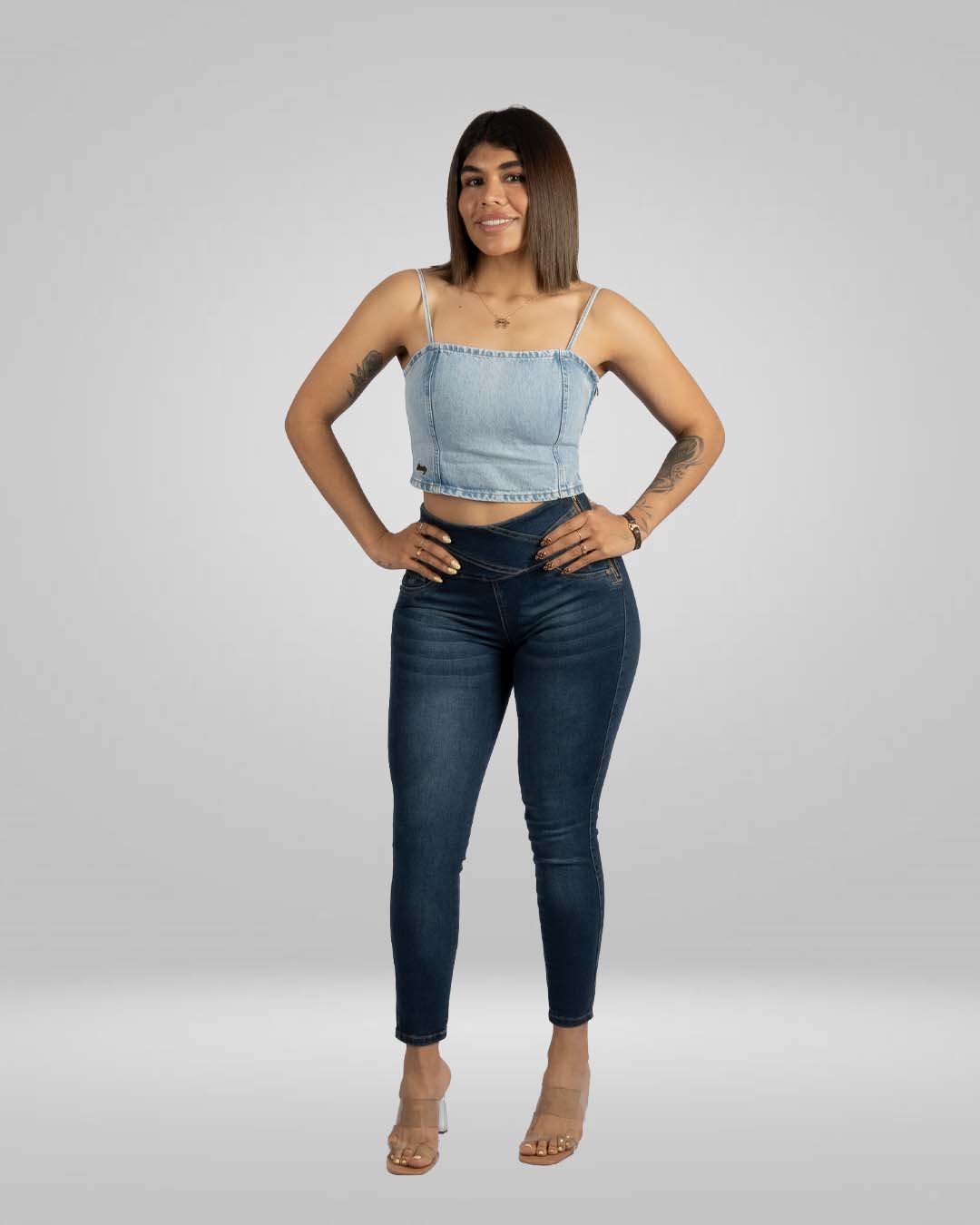 Jean pretina cruzada – Curvy Perú | ¡Haz Realidad tu mejor versión!
